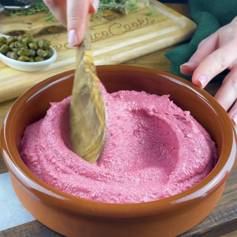 Beetroot and Feta Dip - Shicocooks